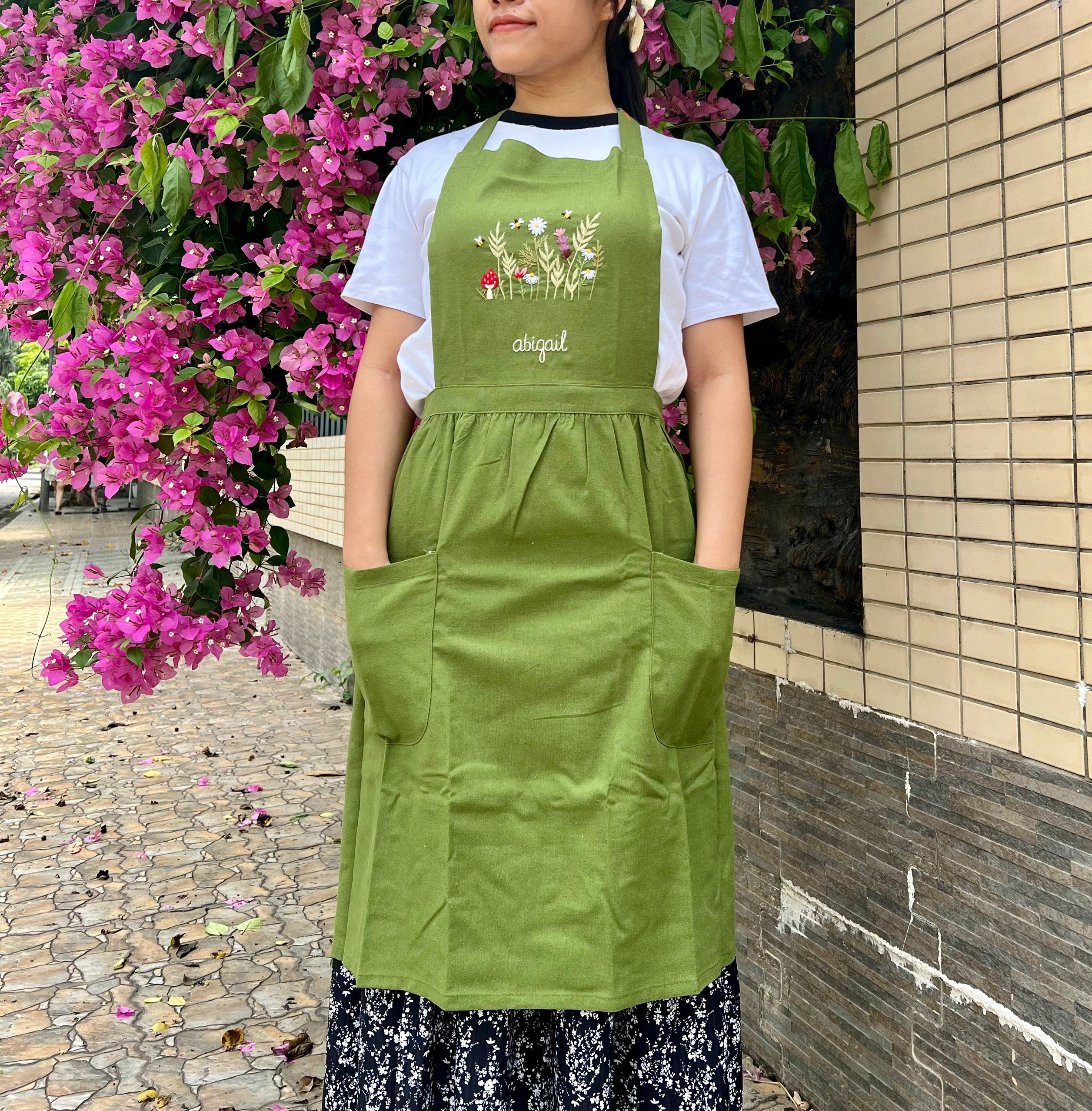 Wildflowers Embroidered Aprons – Handmade Floral Elegance – Stitchery Zone